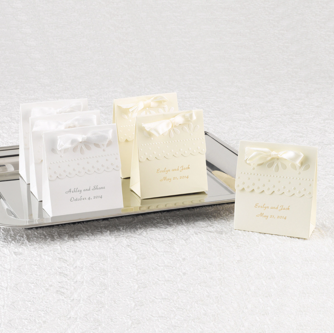 Personalized Scalloped Wedding Favor Boxes (Pack of 25) – Butter Be Mine